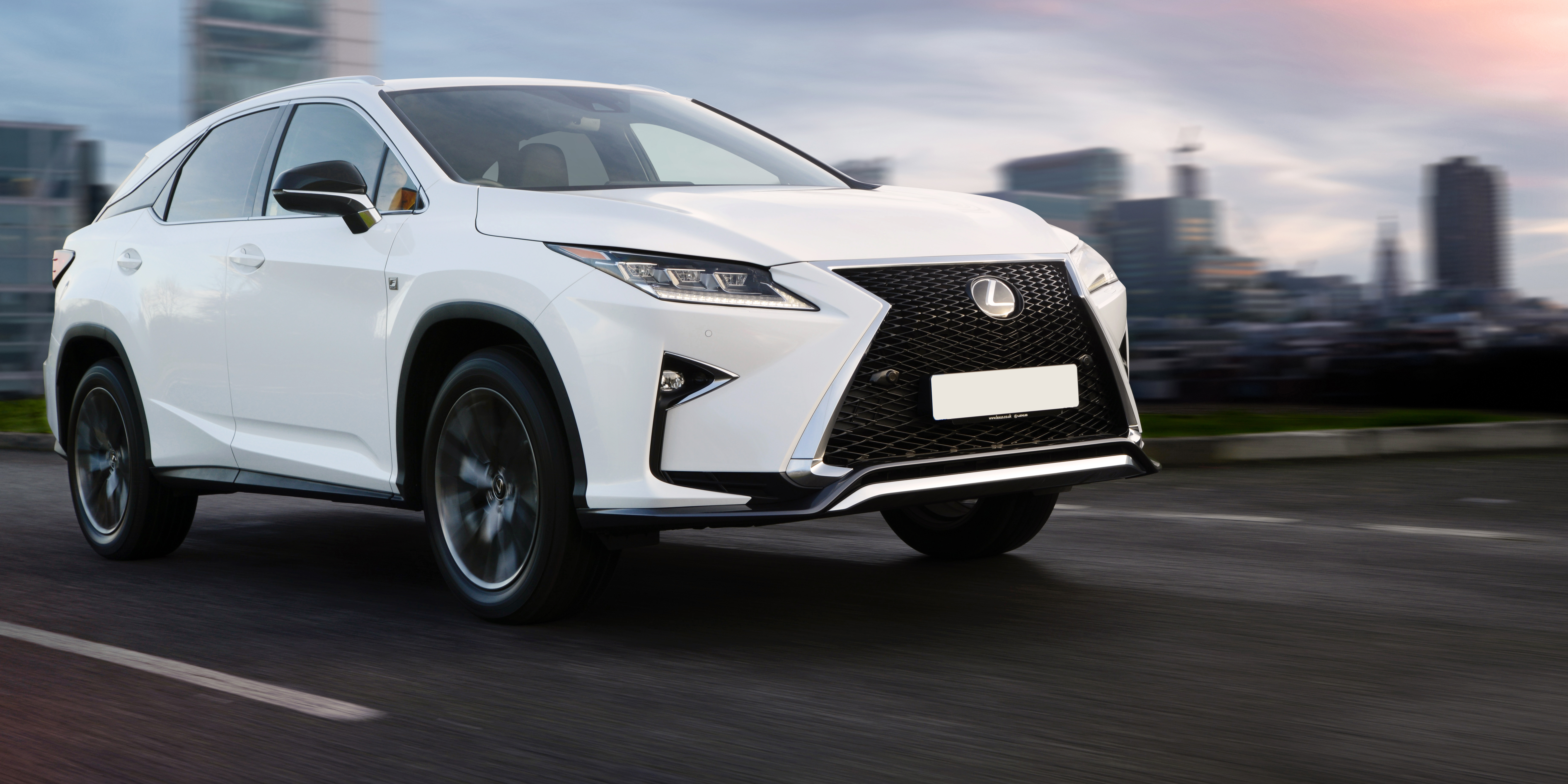 Lexus RX Review | carwow