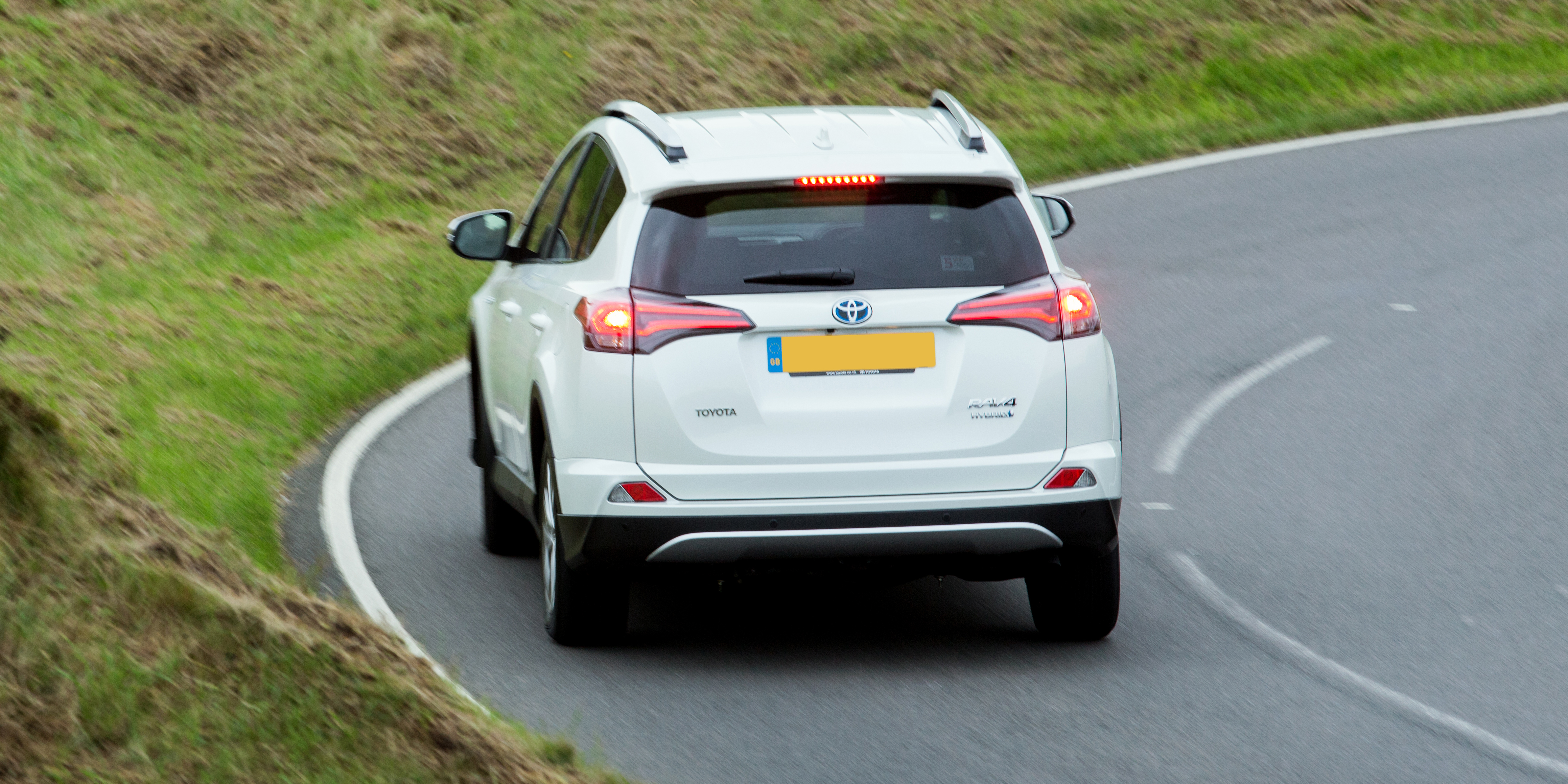 Toyota RAV4 Review | carwow