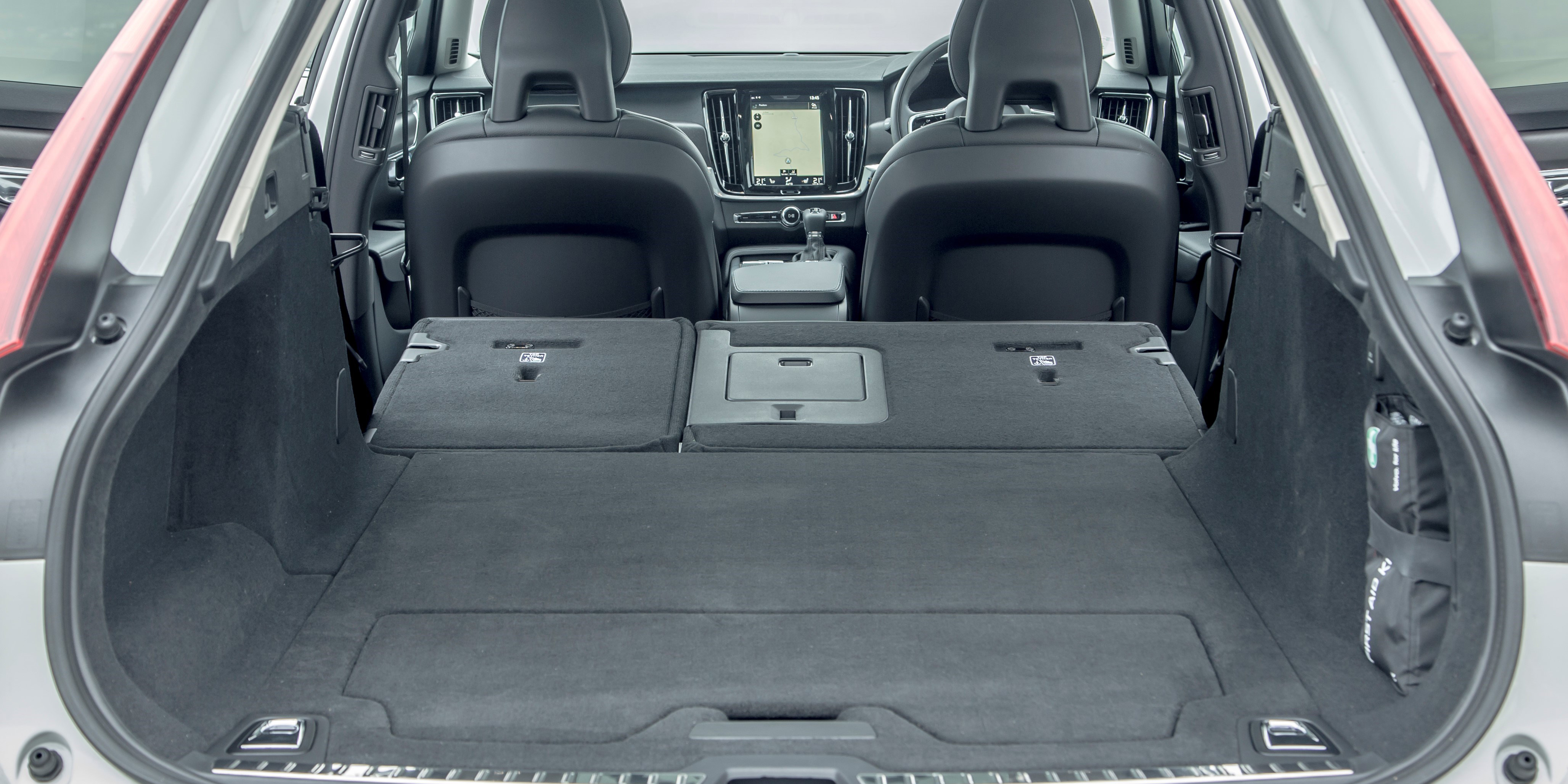 Volvo V90 Review | carwow