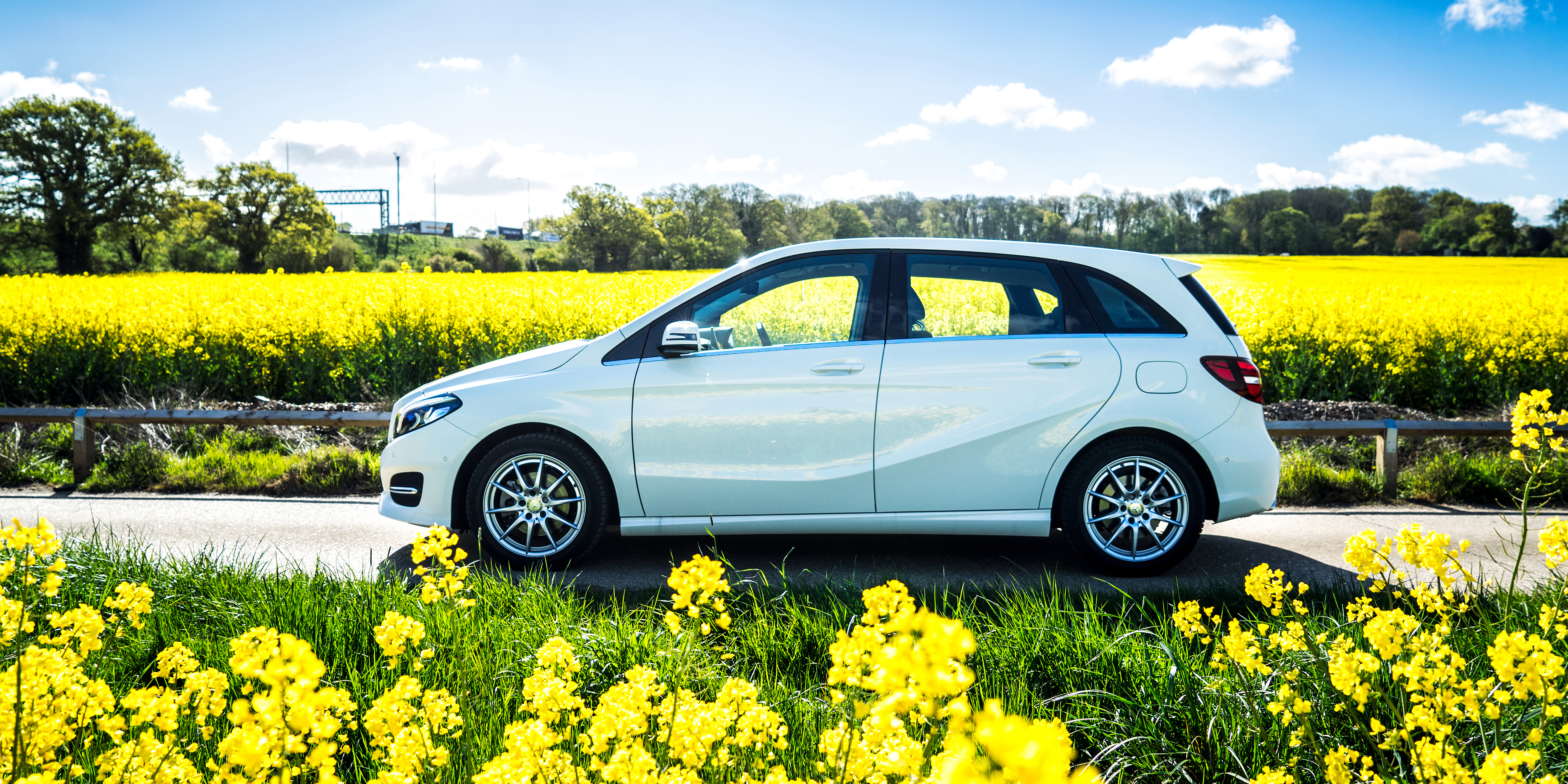 Mercedes B-Class Review | carwow