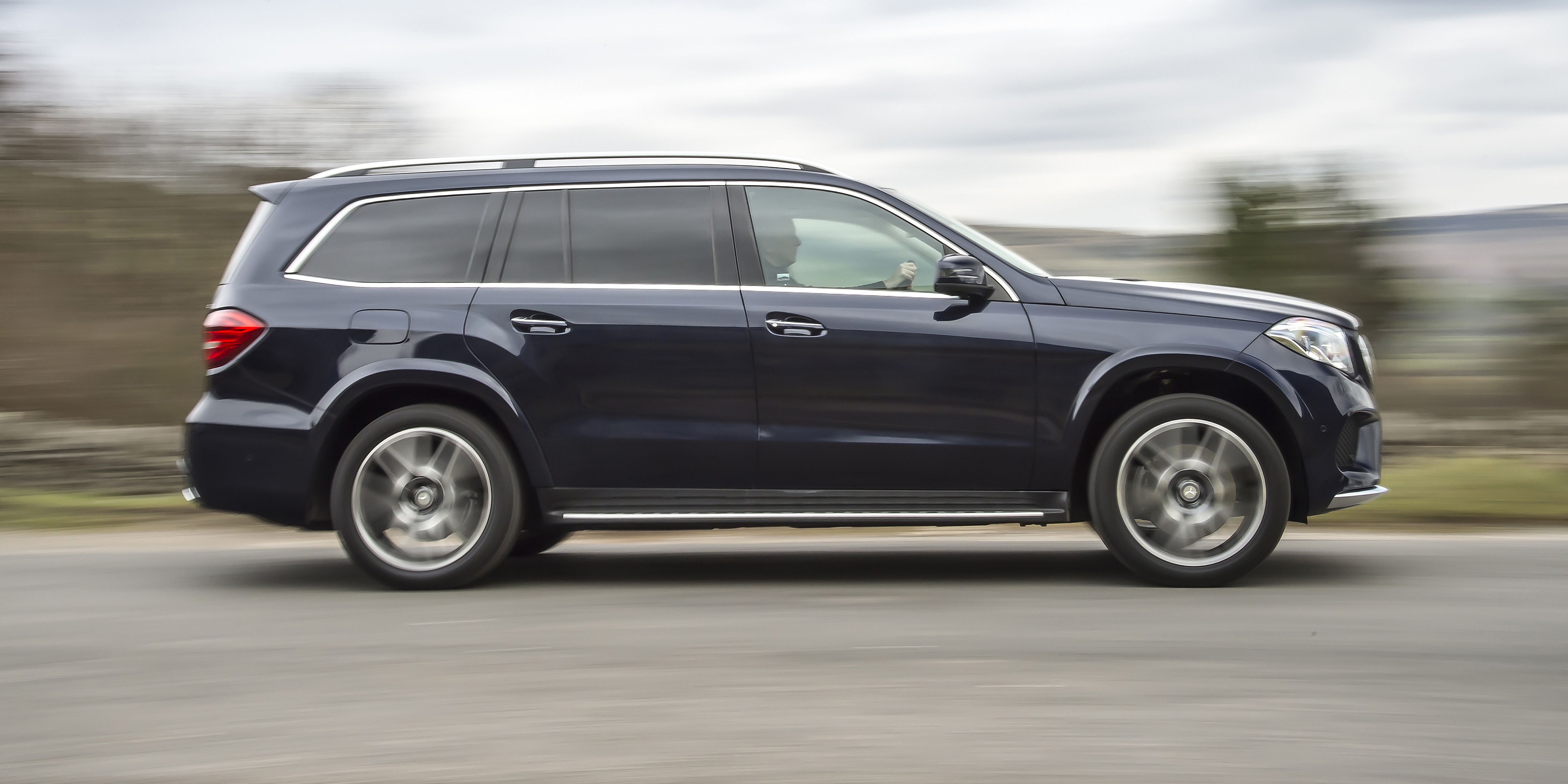 Mercedes GLS Review | carwow