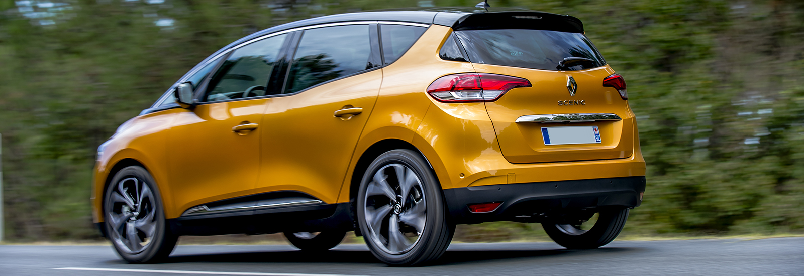 Renault Scenic size and dimensions guide | Carwow