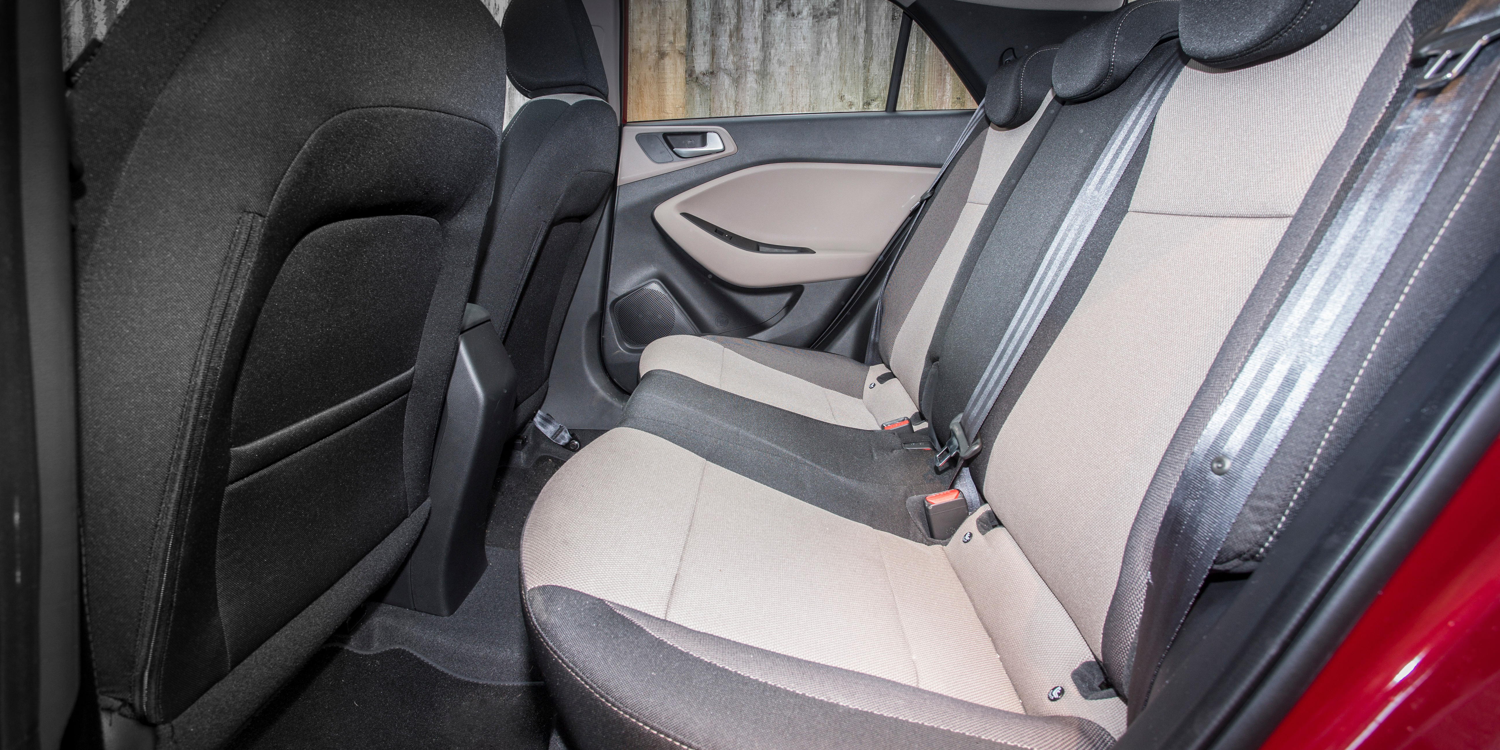 Hyundai i20 Review | carwow