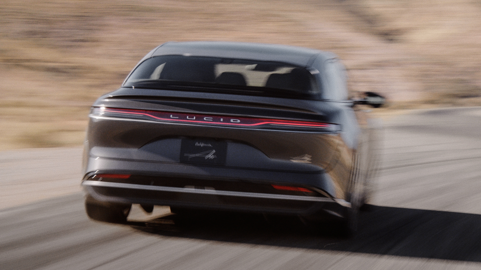 Lucid Air review: Tesla Model S alternative driven | Carwow