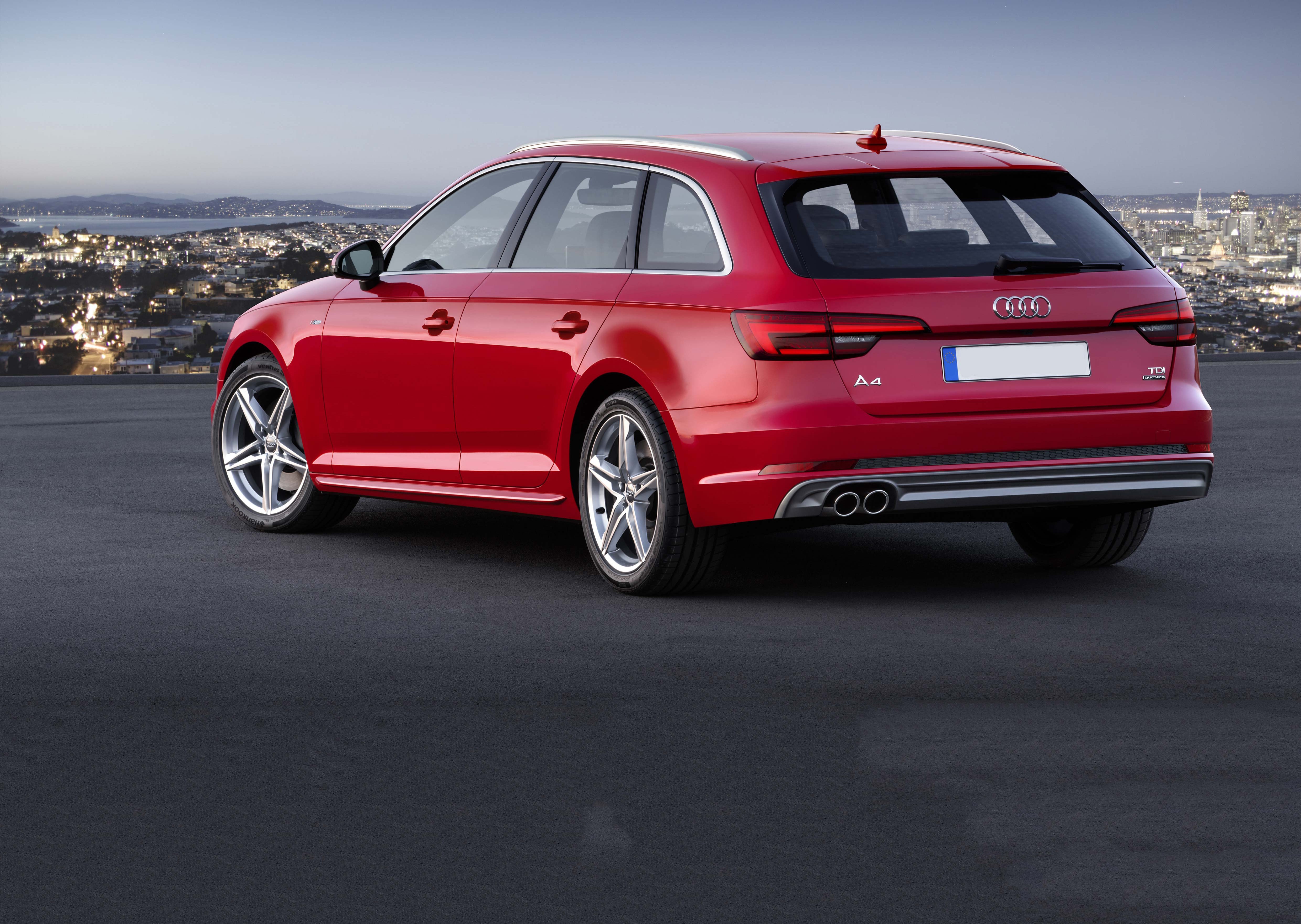 Audi A4 Avant Review | carwow