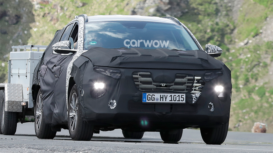 New Hyundai Tucson spotted: here's what we know so far | carwow