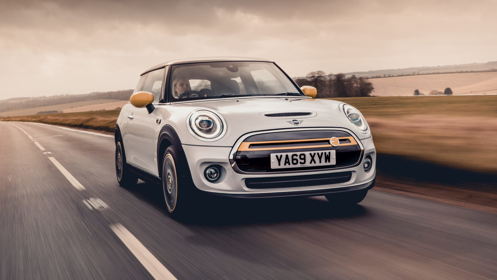 Best cars on sale under £30,000 in 2023 | carwow