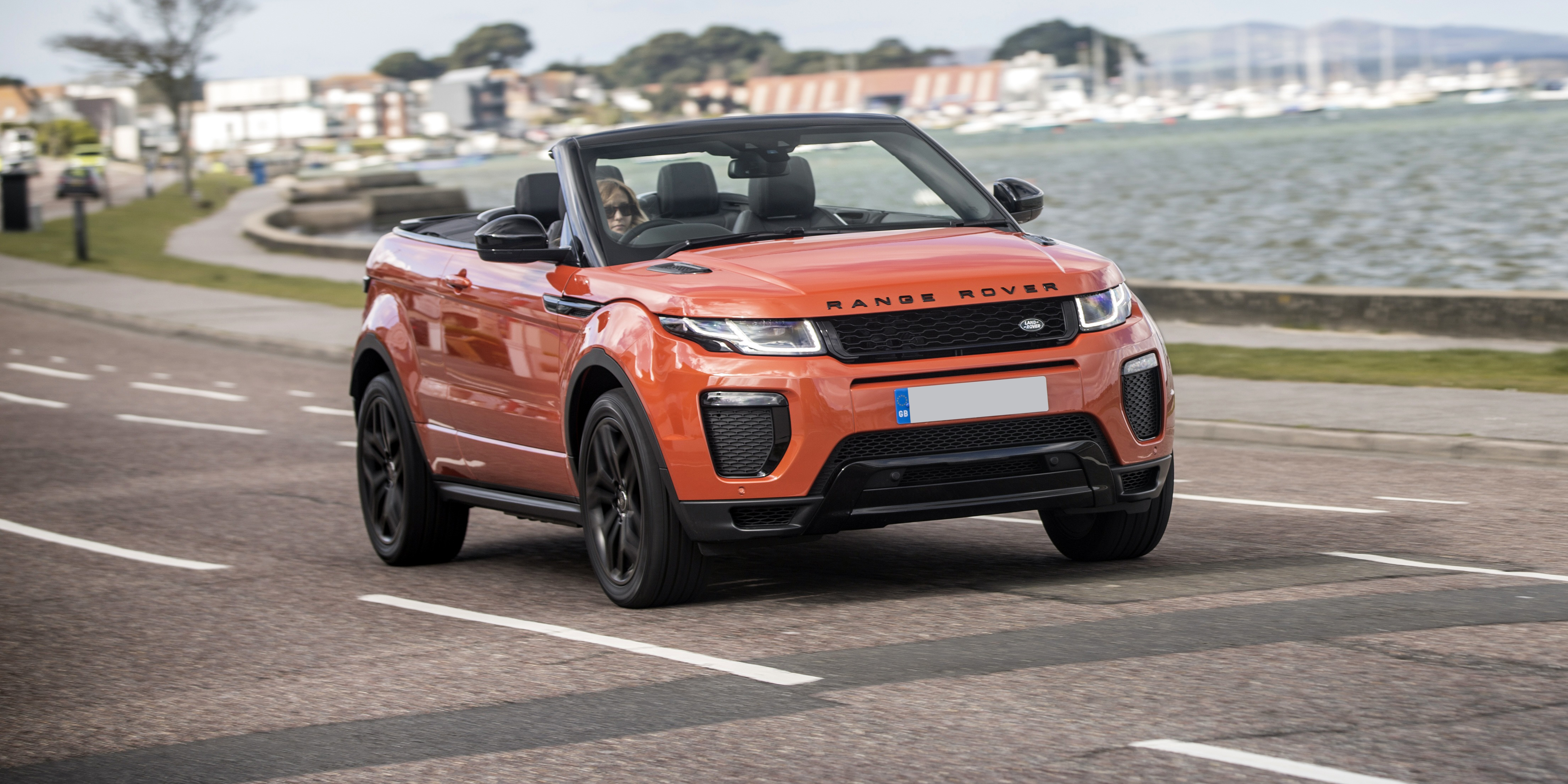 New Land Rover Range Rover Evoque Convertible Review | carwow