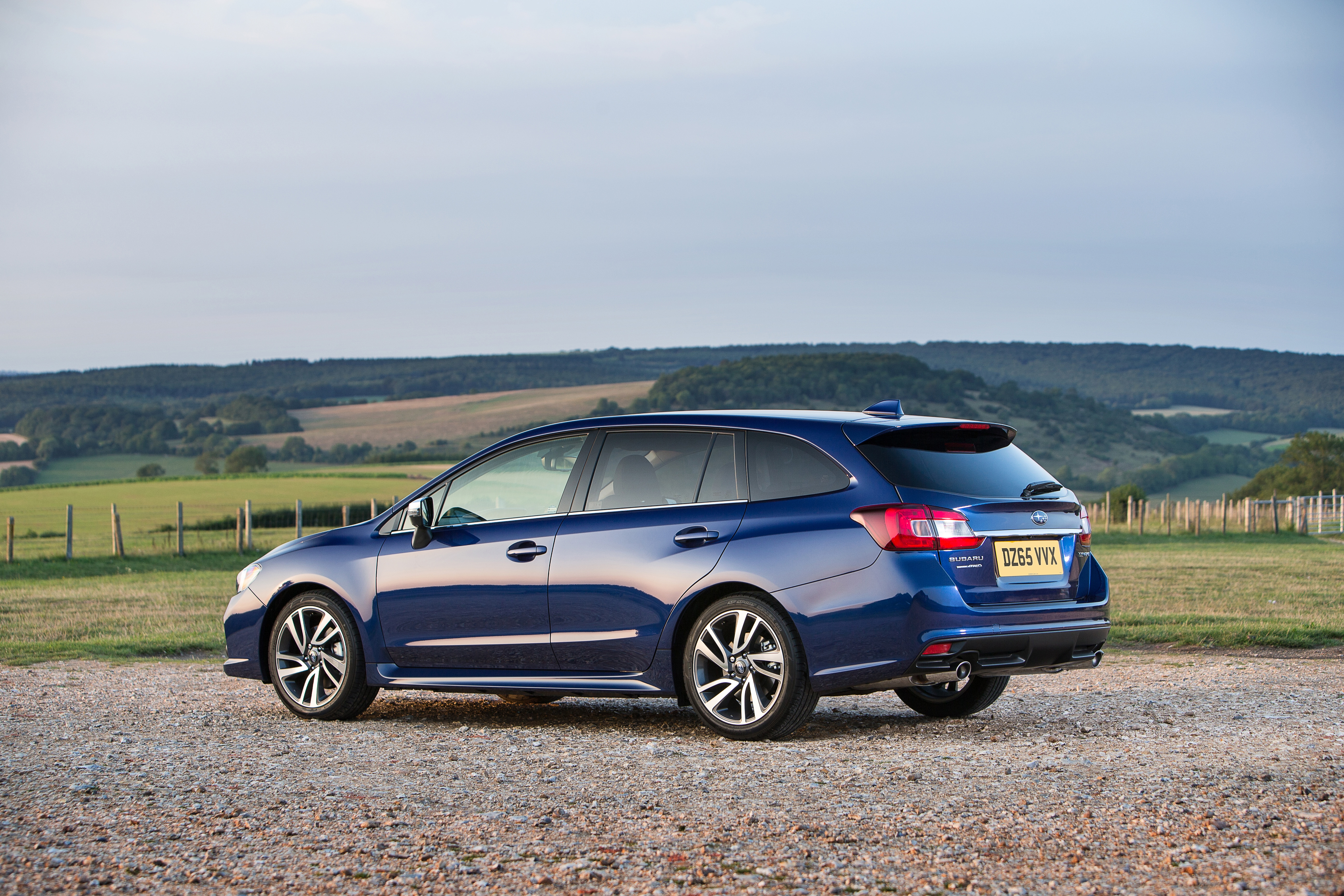 Subaru Levorg Review | carwow