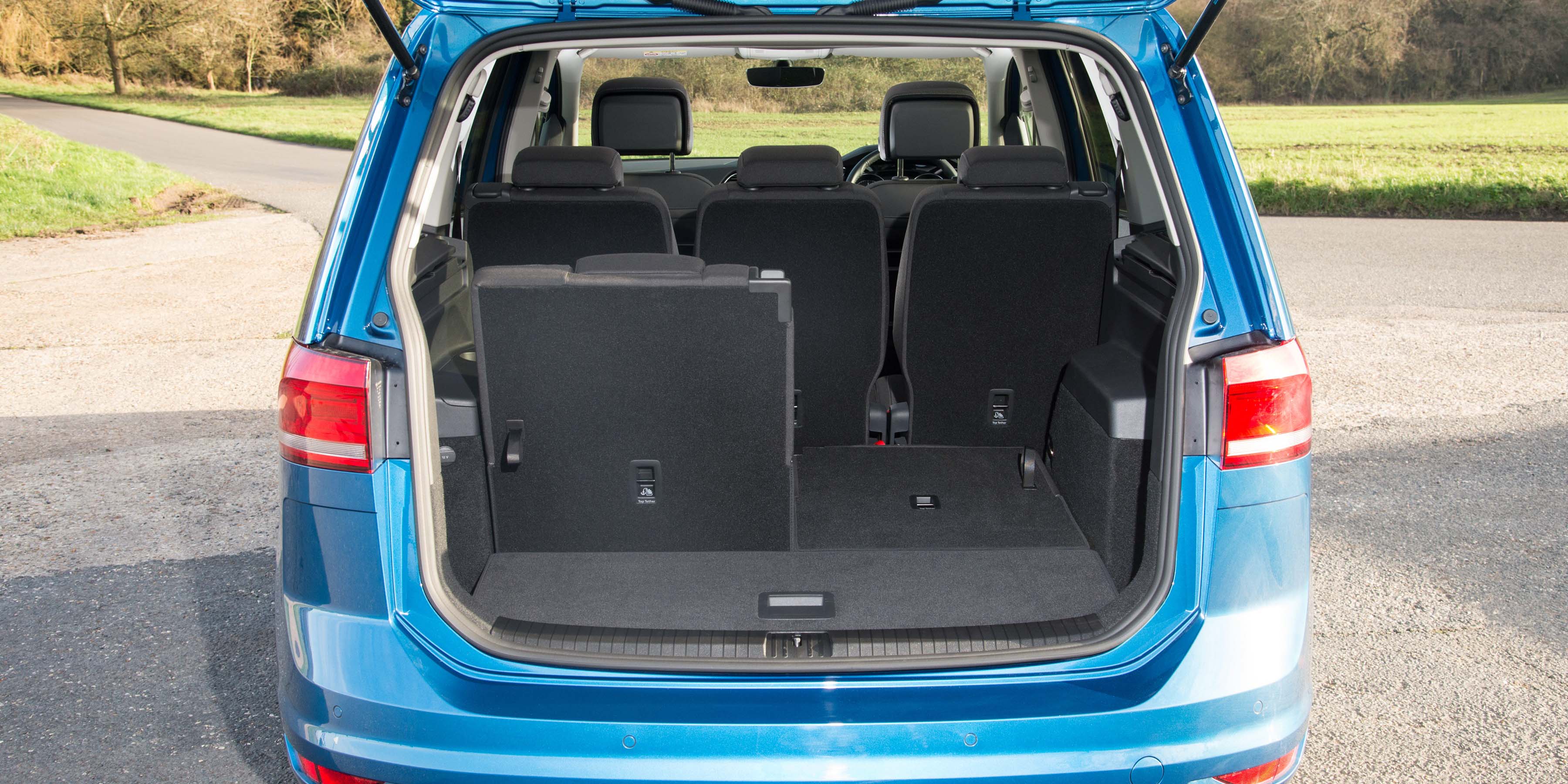 Volkswagen Touran Specifications | carwow