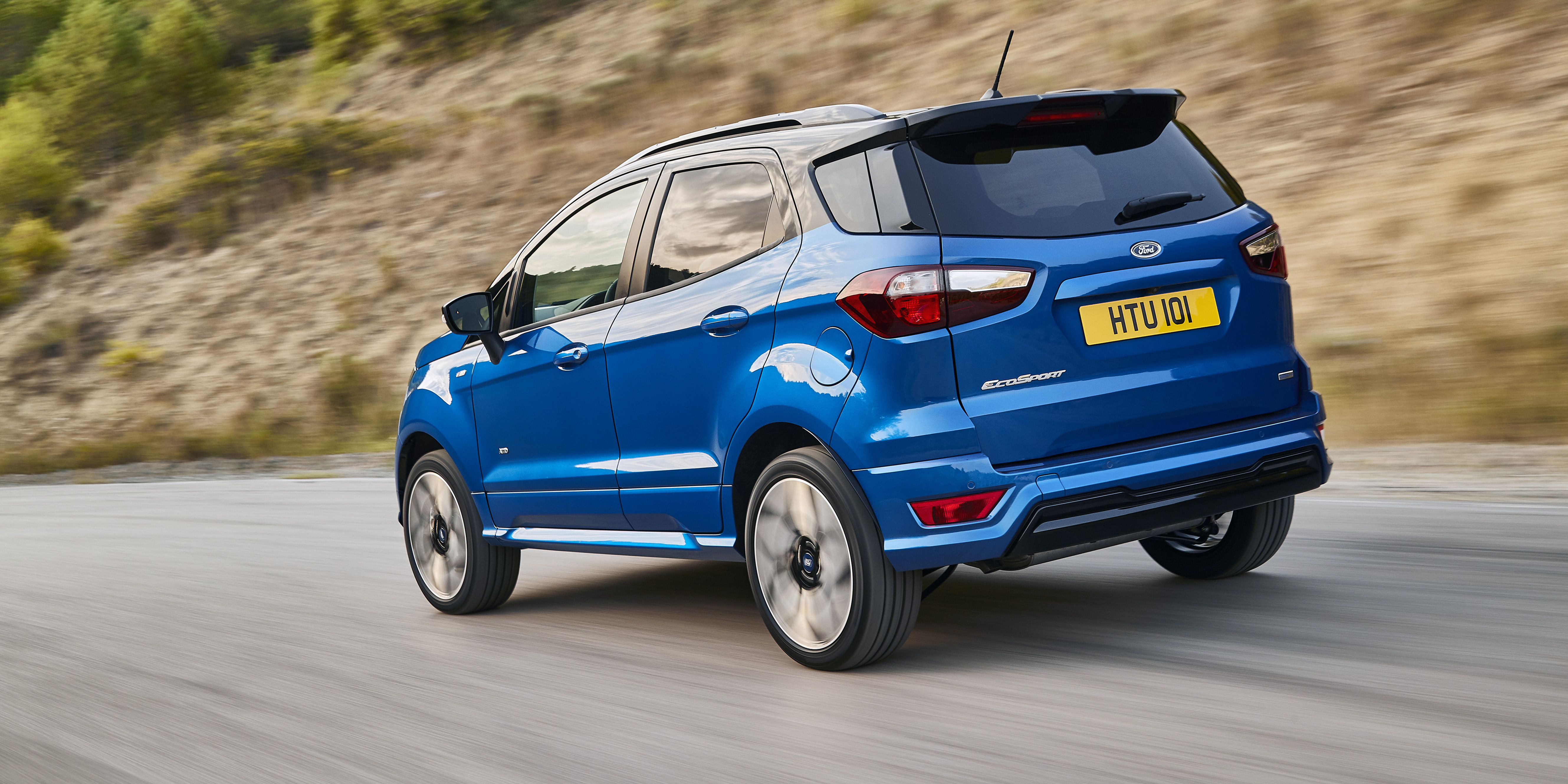 Ford EcoSport Review | carwow