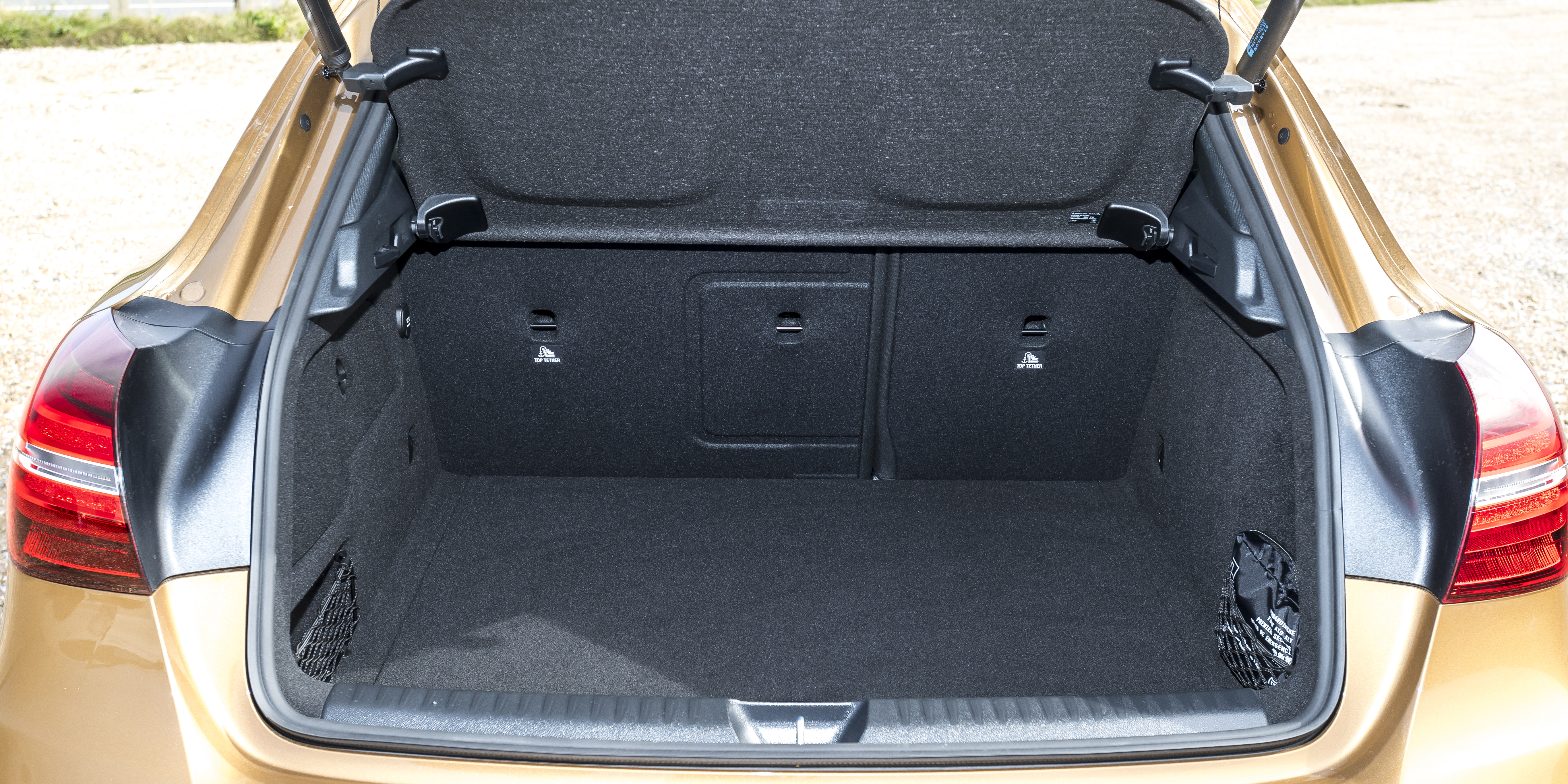 Mercedes GLA Specifications | carwow