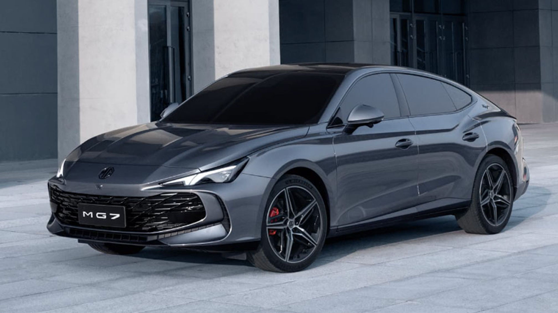 Five Cool Features of the new MG7 | Carwow