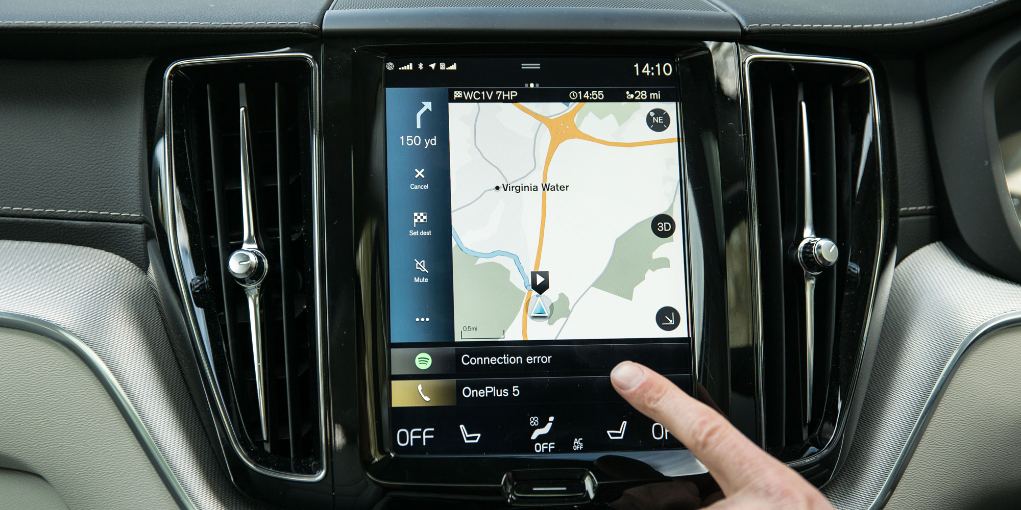 Volvo XC60 Review 2022 | Drive, Specs & Pricing | carwow